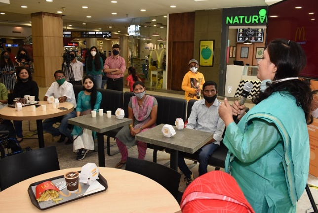 McDonald’s EatQual - a special pack for customers with limited hand ...